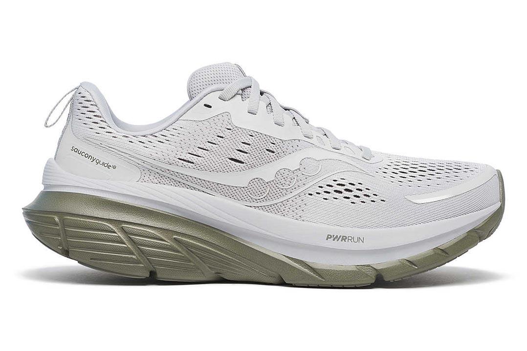 Recensione Saucony Guide 18, stabile ma non invasiva - The Running Club